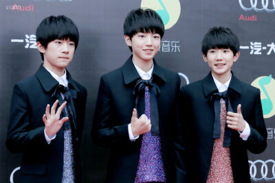 TFBOYS 2015QQ音乐年度盛典 - 堆糖，美图壁纸兴趣社区