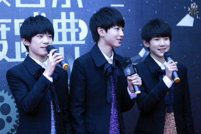 TFBOYS 2015QQ音乐年度盛典 - 堆糖，美图壁纸兴趣社区
