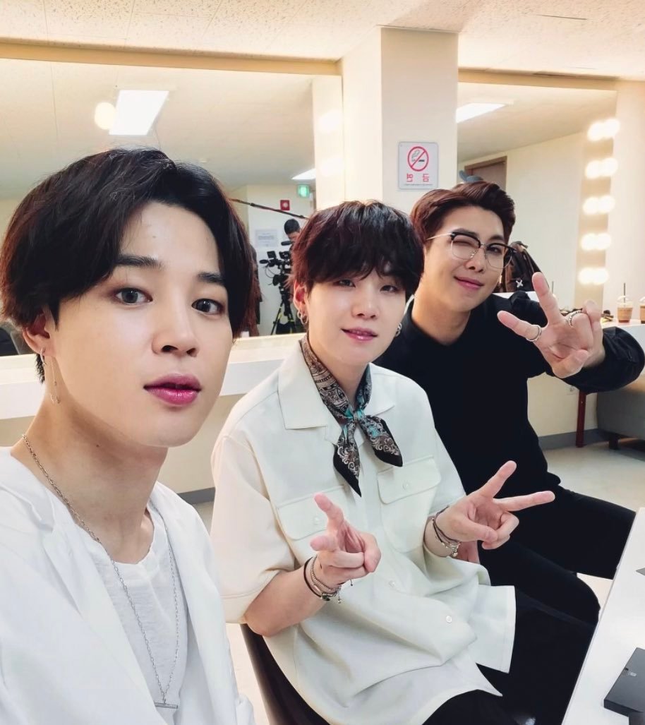 防弹少年团 Galaxy Z Fold2: BTS First Imp… - 高清图片，堆糖，美图壁纸兴趣社区