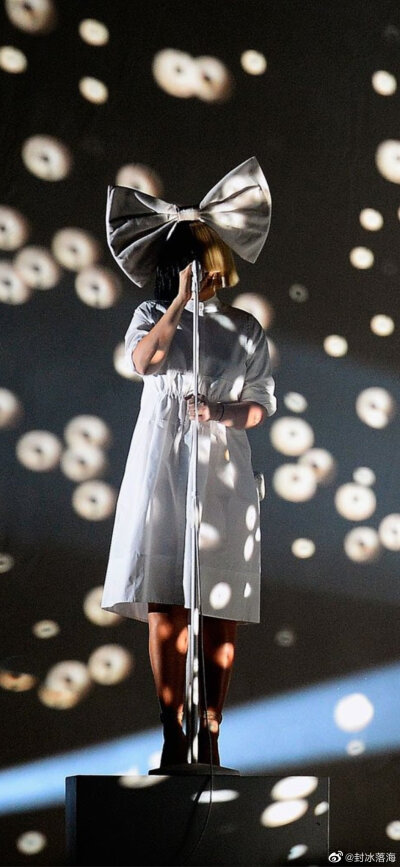 sia - 高清图片，堆糖，美图壁纸兴趣社区