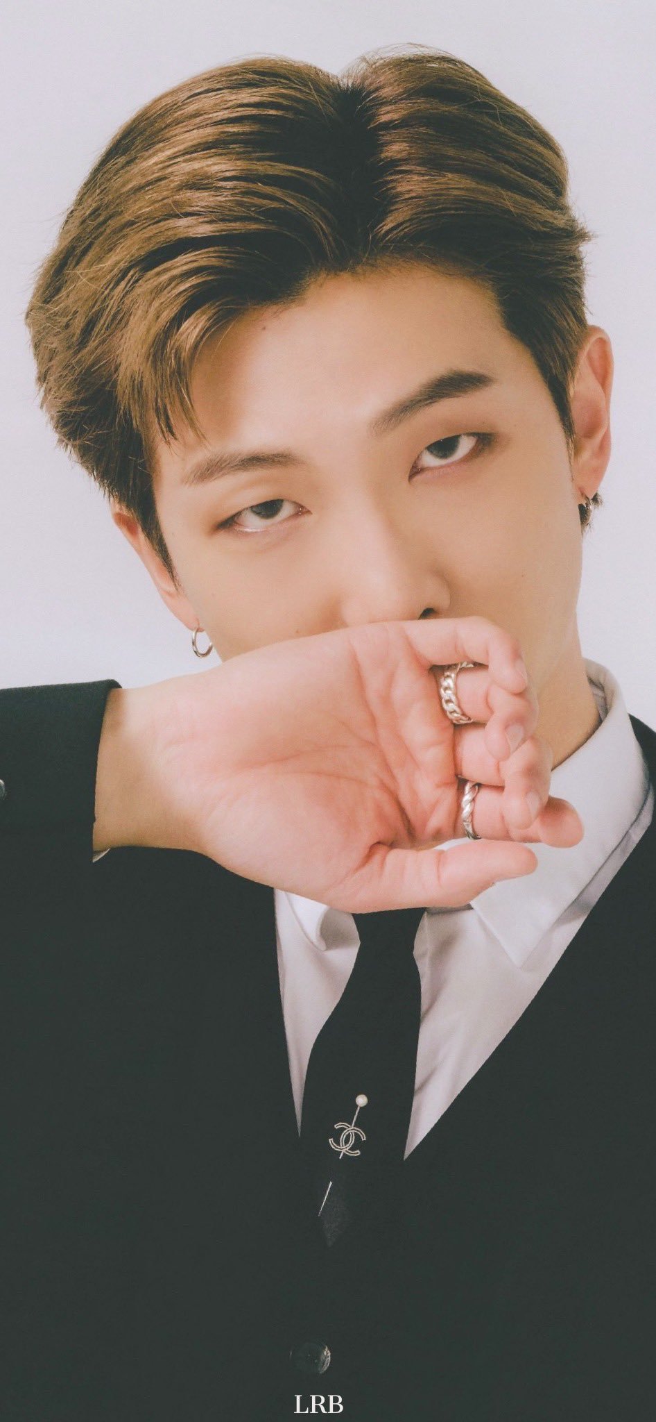 金南俊 2021 BTS New Year’s Eve Live Pos… - 堆糖，美图壁纸兴趣社区