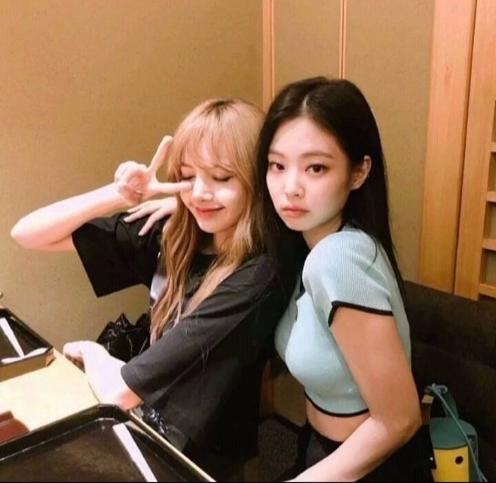 真傻cp～jennie lisa - 堆糖，美图壁纸兴趣社区