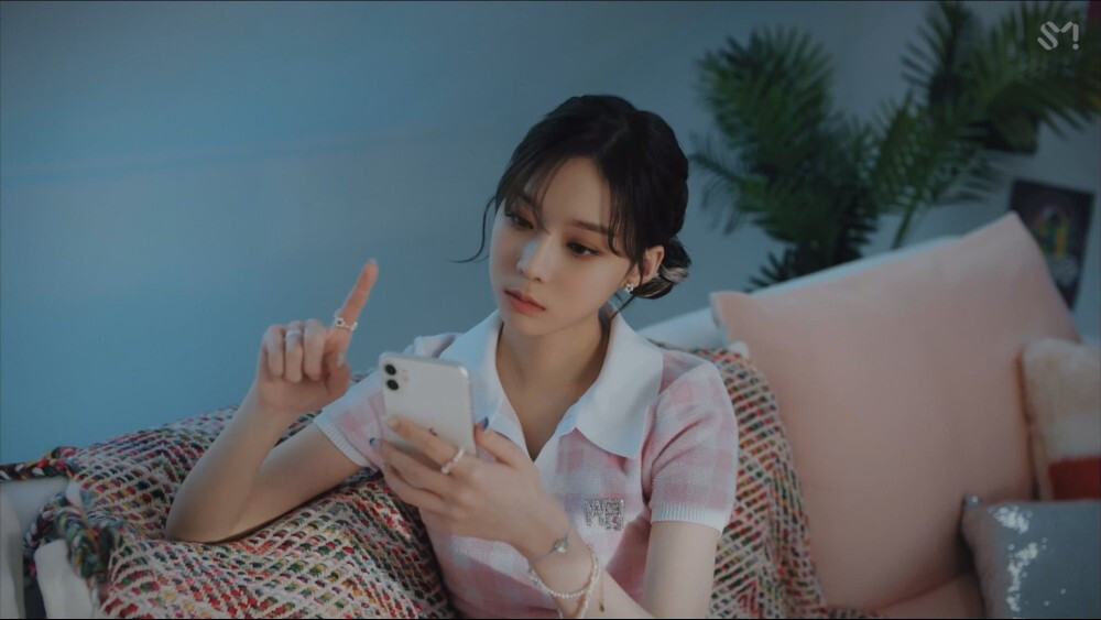 aespa - 高清图片，堆糖，美图壁纸兴趣社区