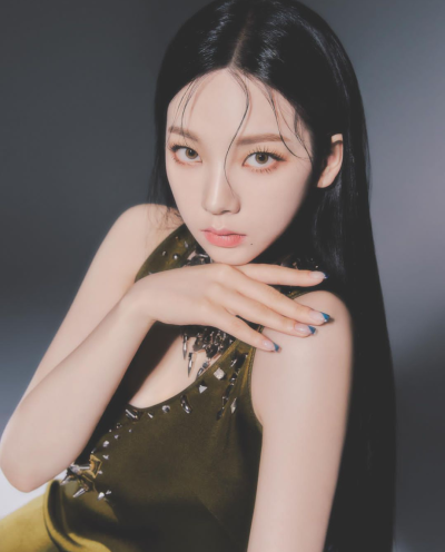 Karina - 堆糖，美图壁纸兴趣社区