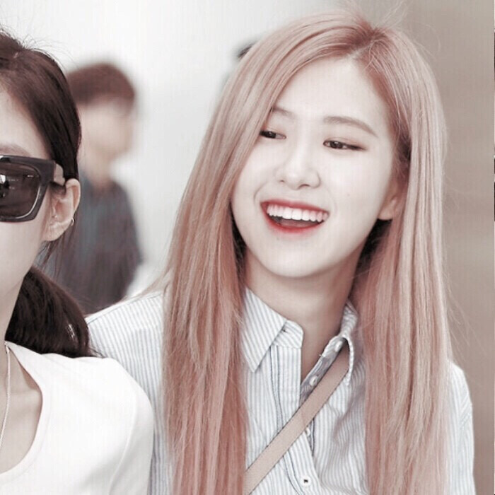 肉泥CP丨Jennie&Rosé 闺蜜头像 - 高清图片，堆糖，美图壁纸兴趣社区