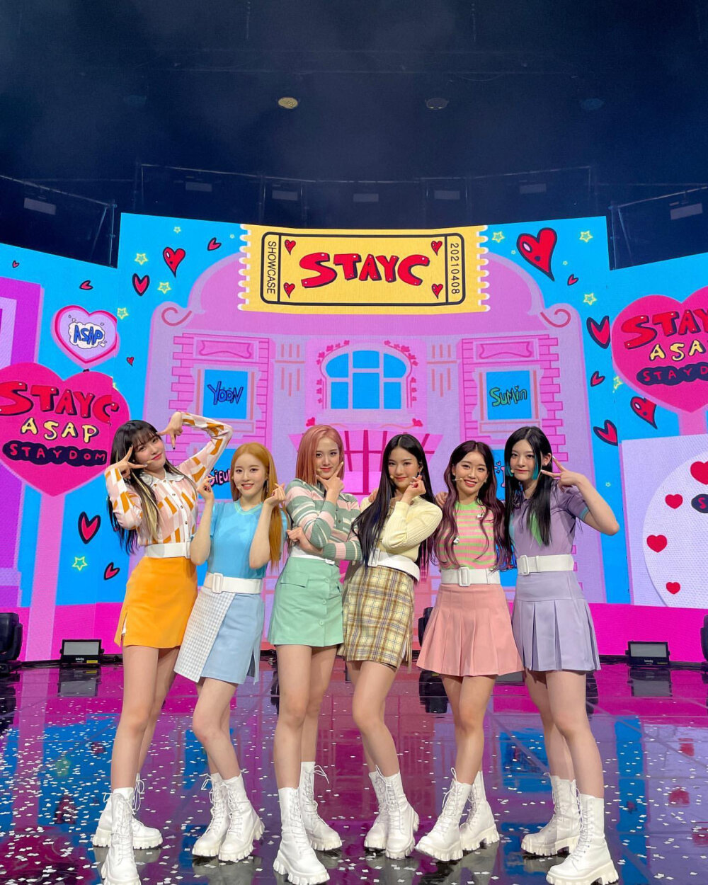 STAYC - 高清图片，堆糖，美图壁纸兴趣社区