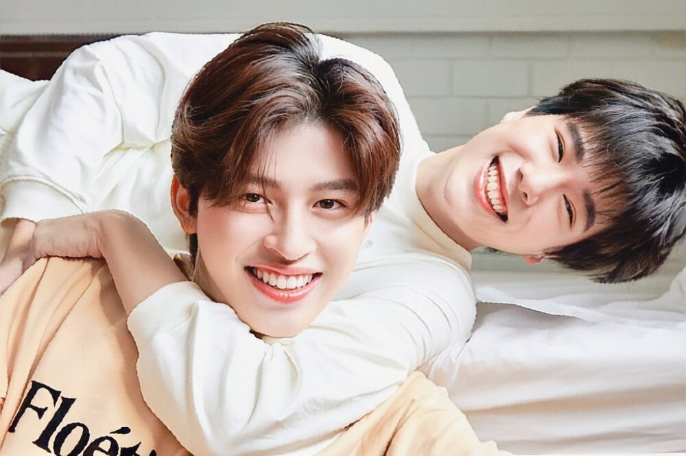 pondphuwin♡ 作者不明,侵删 - 高清图片，堆糖，美图壁纸兴趣社区