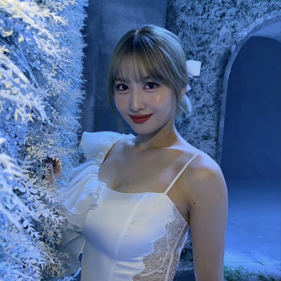 朴娜琏≮momo↣可二改 - 高清图片，堆糖，美图壁纸兴趣社区