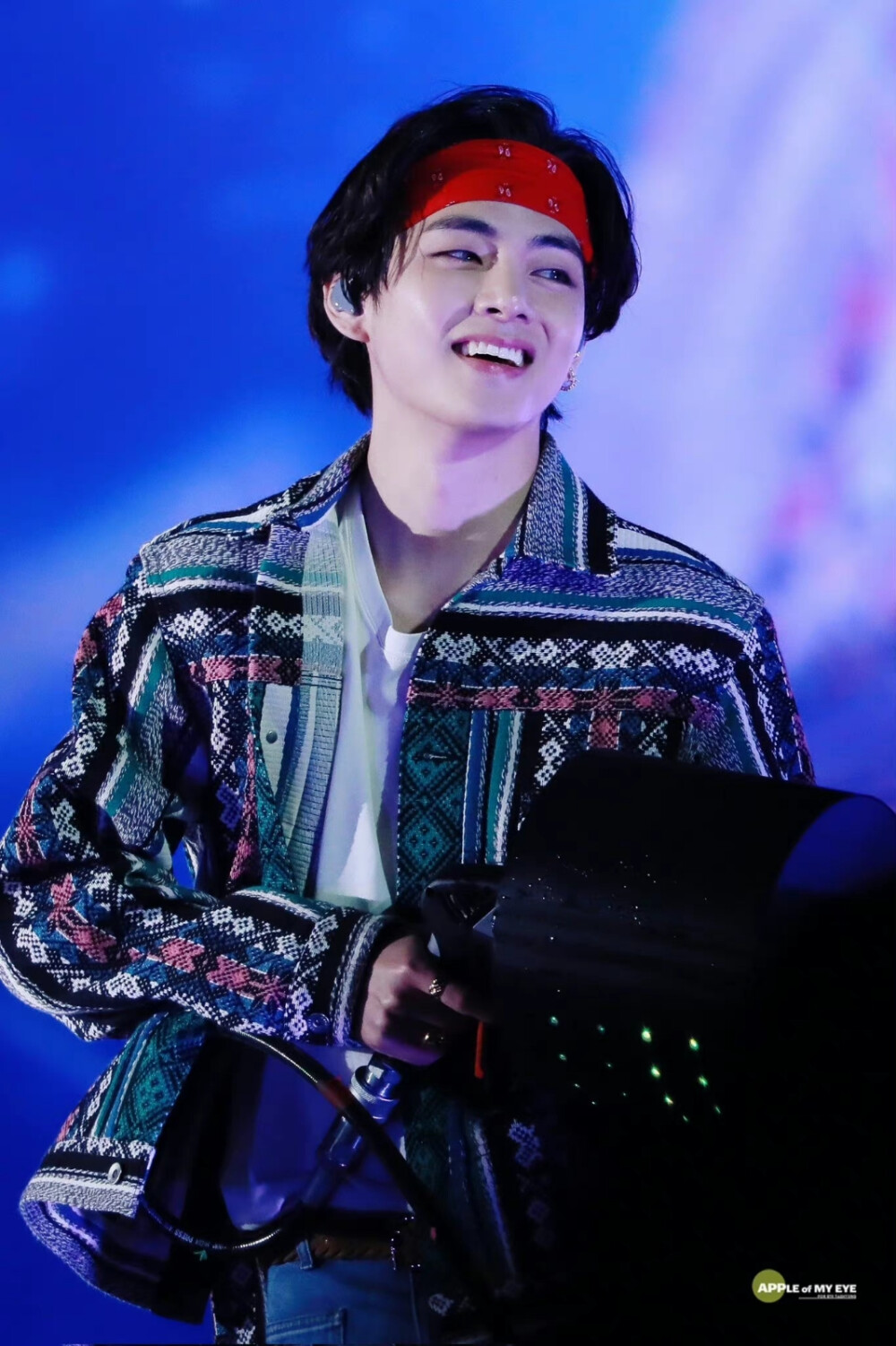 金泰亨 2022 PTD on stage in Seoul cr:log… - 堆糖，美图壁纸兴趣社区