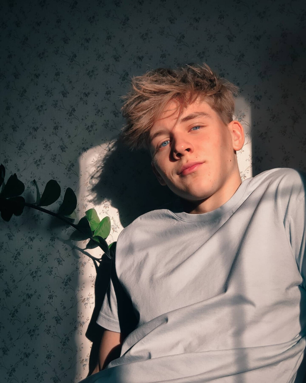 ins：radyagrinya tiktok：rodgri - 高清图片，堆糖，美图壁纸兴趣社区