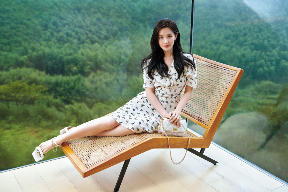 朵以代言 douyi 李一桐美图 李一桐大图 李… - 堆糖，美图壁纸兴趣社区