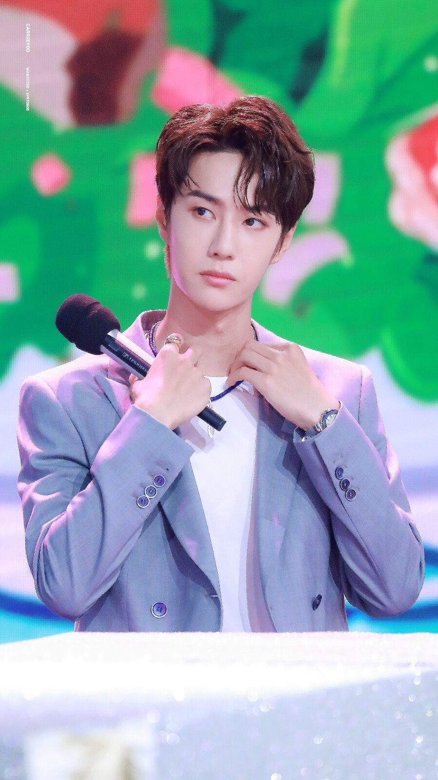 190618 天天向上录制 @UNIQ-王一博 ☀奶盖… - 高清图片，堆糖，美图壁纸兴趣社区