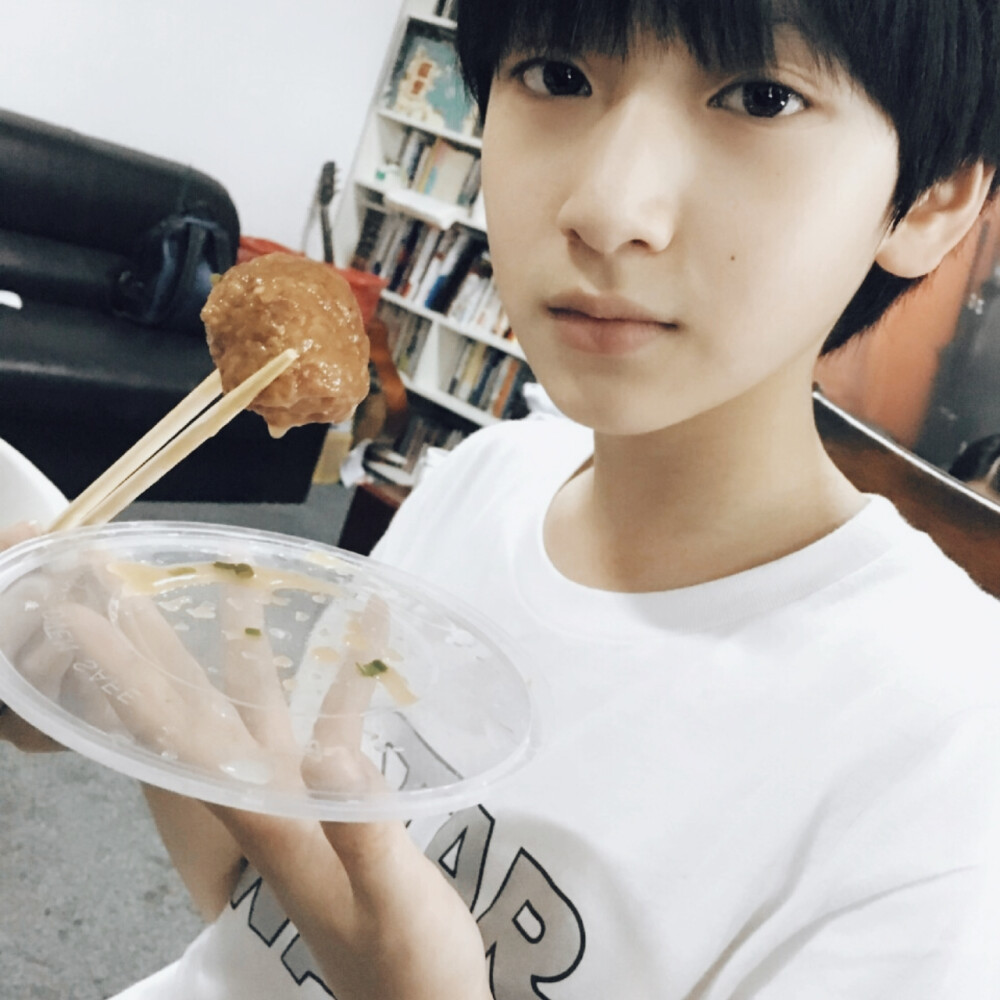 严浩翔 - 高清图片，堆糖，美图壁纸兴趣社区