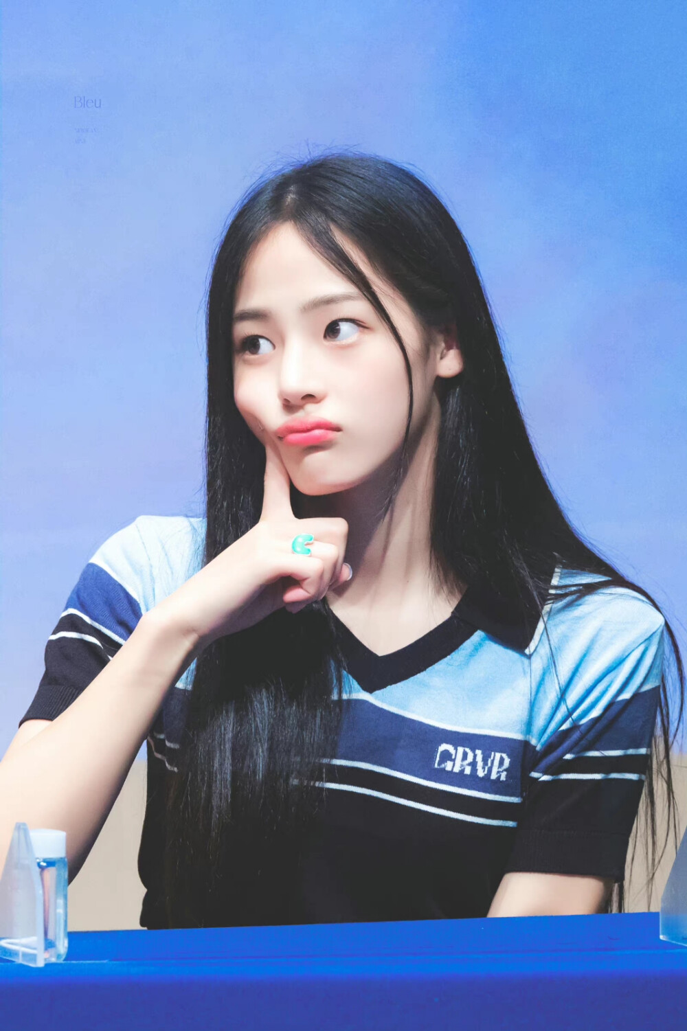 minji ©logo 侵权删. - 高清图片，堆糖，美图壁纸兴趣社区