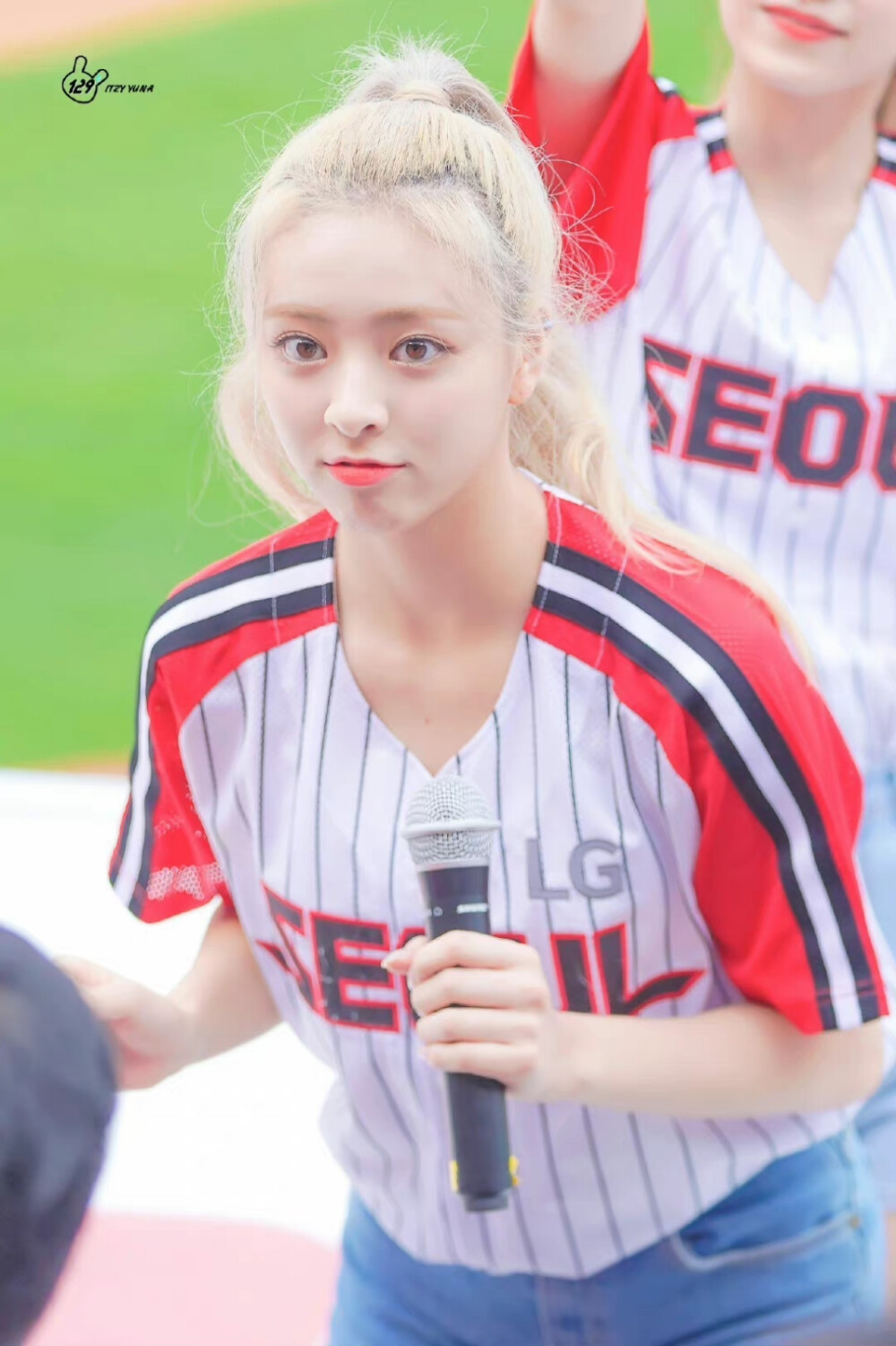 申有娜 YUNA ©logo 侵权删. - 高清图片，堆糖，美图壁纸兴趣社区