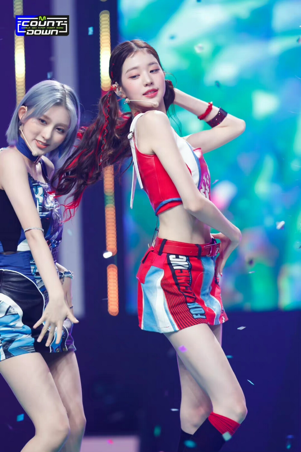 张元英 wonyoung ©logo 侵权删. - 堆糖，美图壁纸兴趣社区