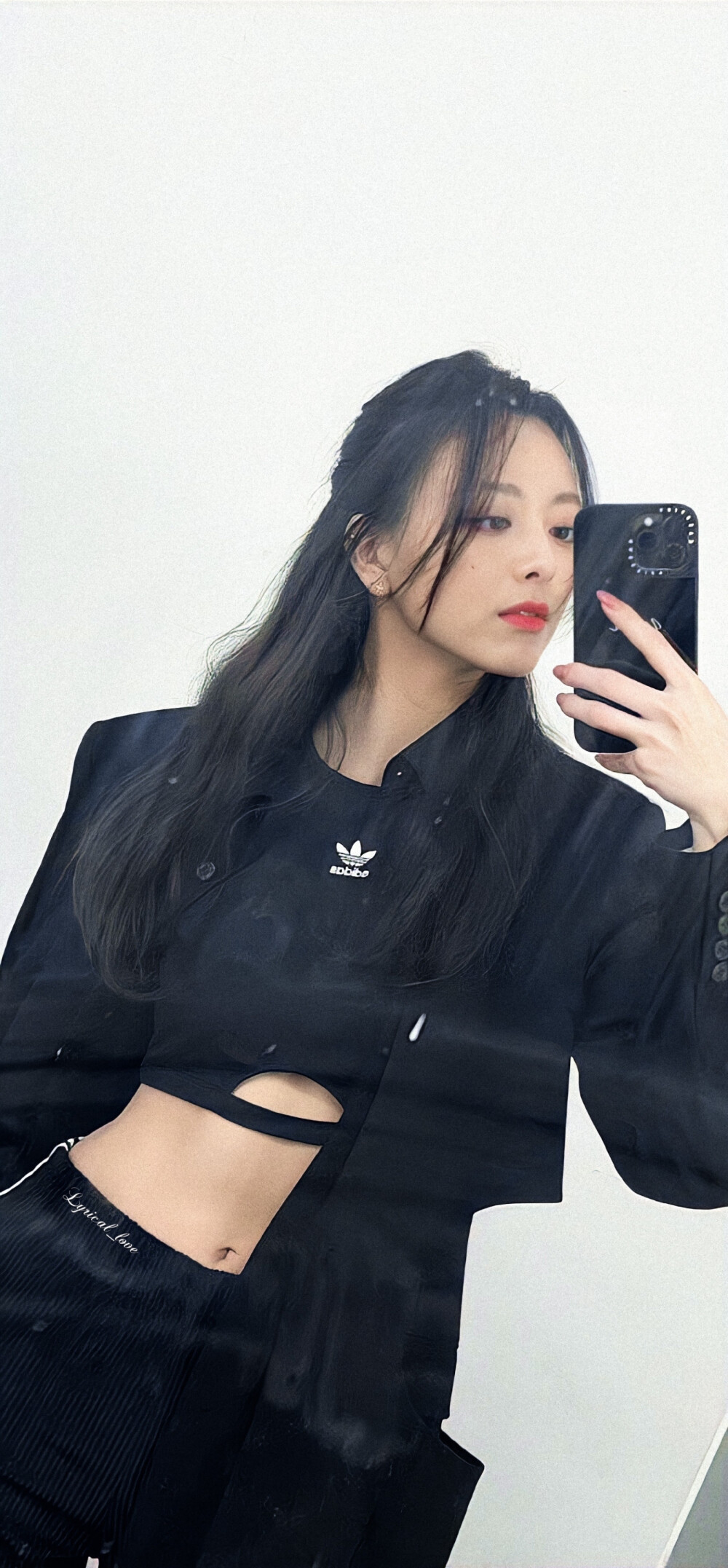 itzy yuna - 高清图片，堆糖，美图壁纸兴趣社区