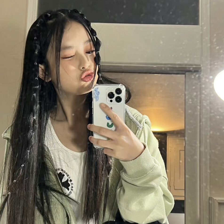 hanni - 高清图片，堆糖，美图壁纸兴趣社区