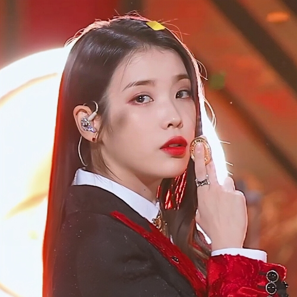 IU可二改×22p 看简介 - 高清图片，堆糖，美图壁纸兴趣社区