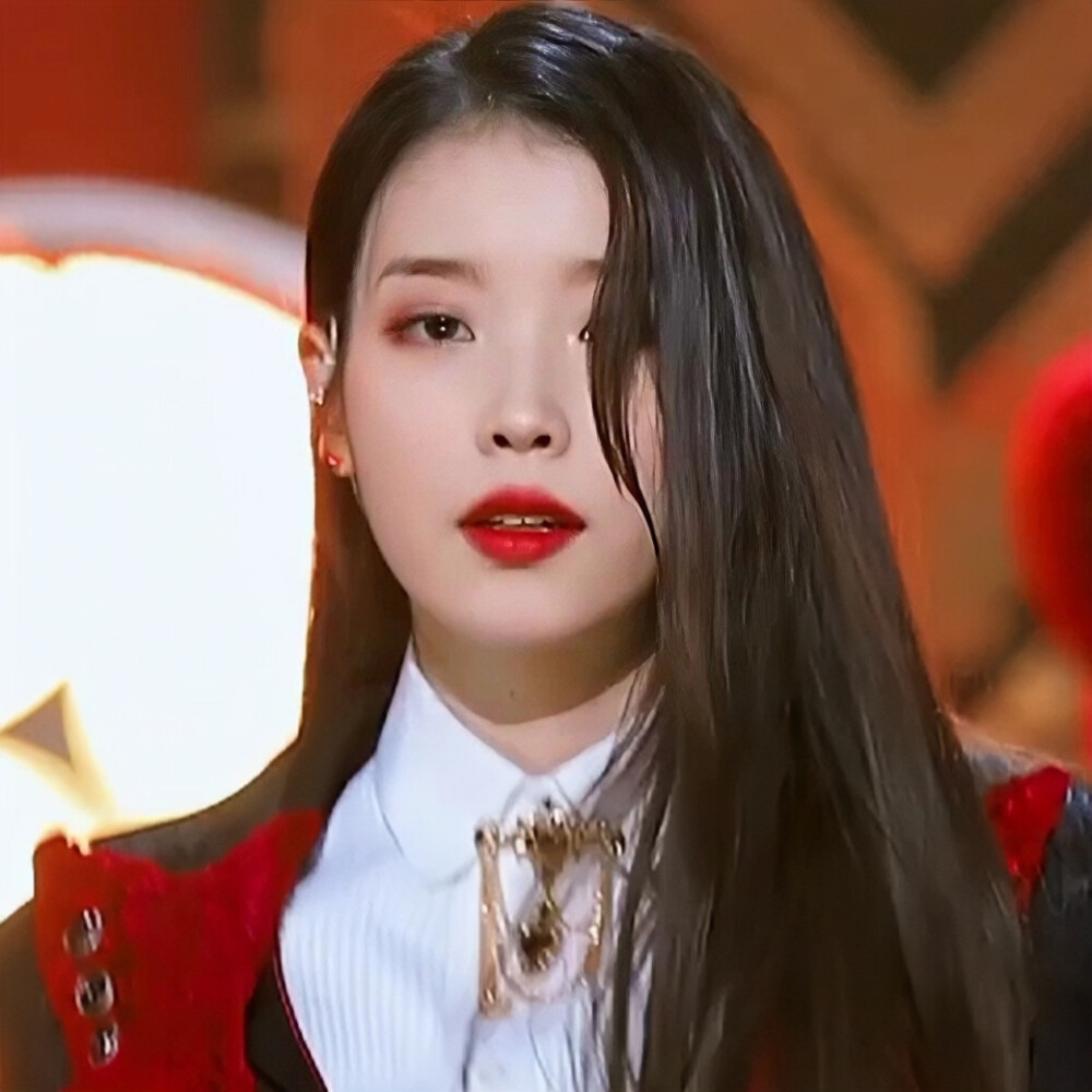 IU可二改×22p 看简介 - 高清图片，堆糖，美图壁纸兴趣社区