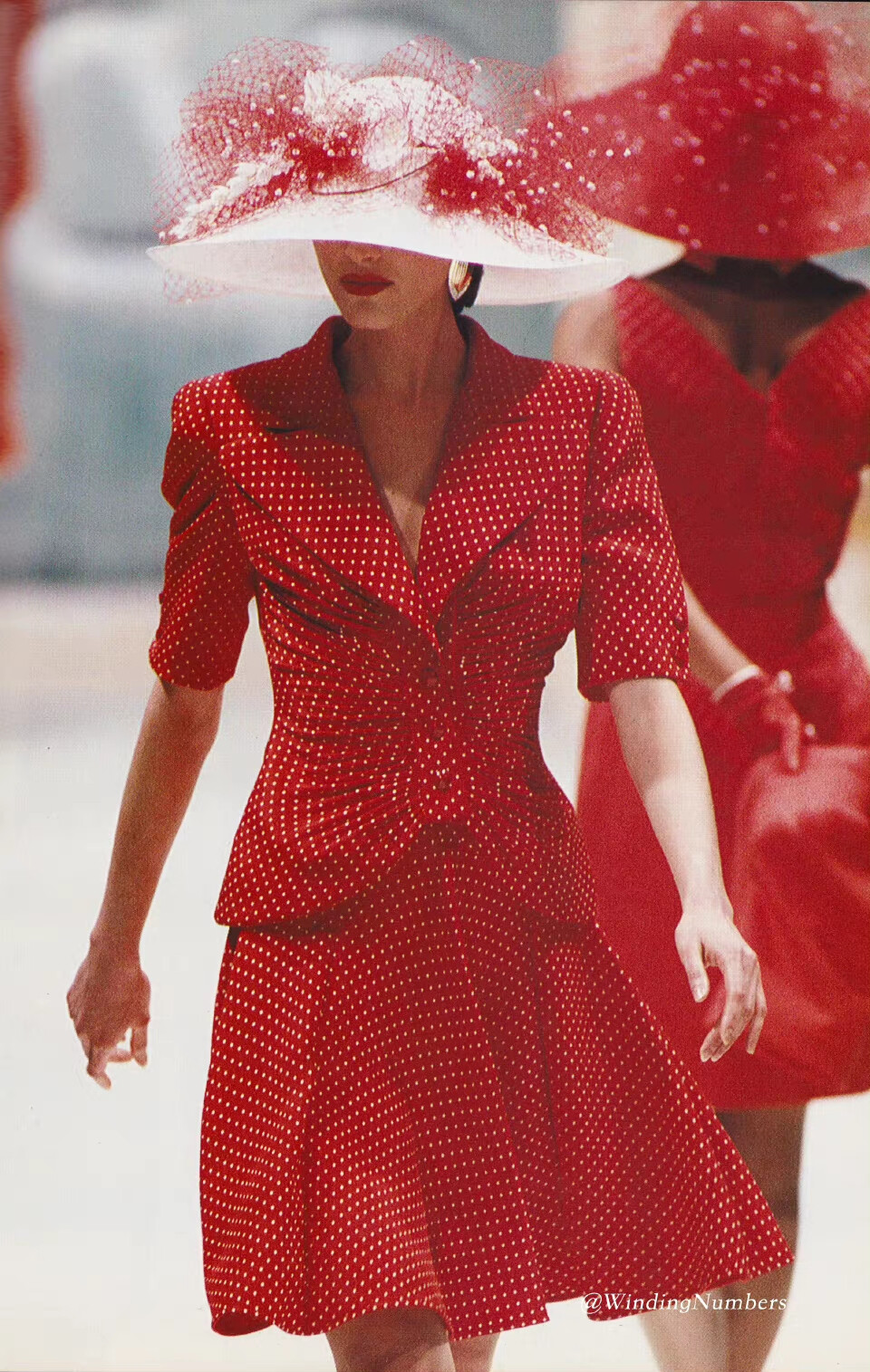 Valentino 1986 - 高清图片，堆糖，美图壁纸兴趣社区