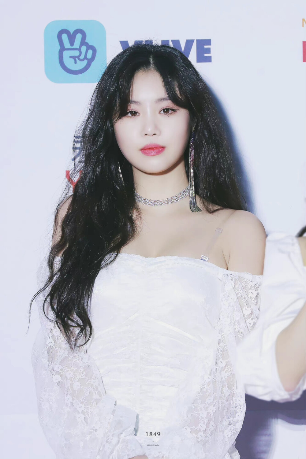 徐穗珍 Soojin /图源见logo 侵删 - 堆糖，美图壁纸兴趣社区