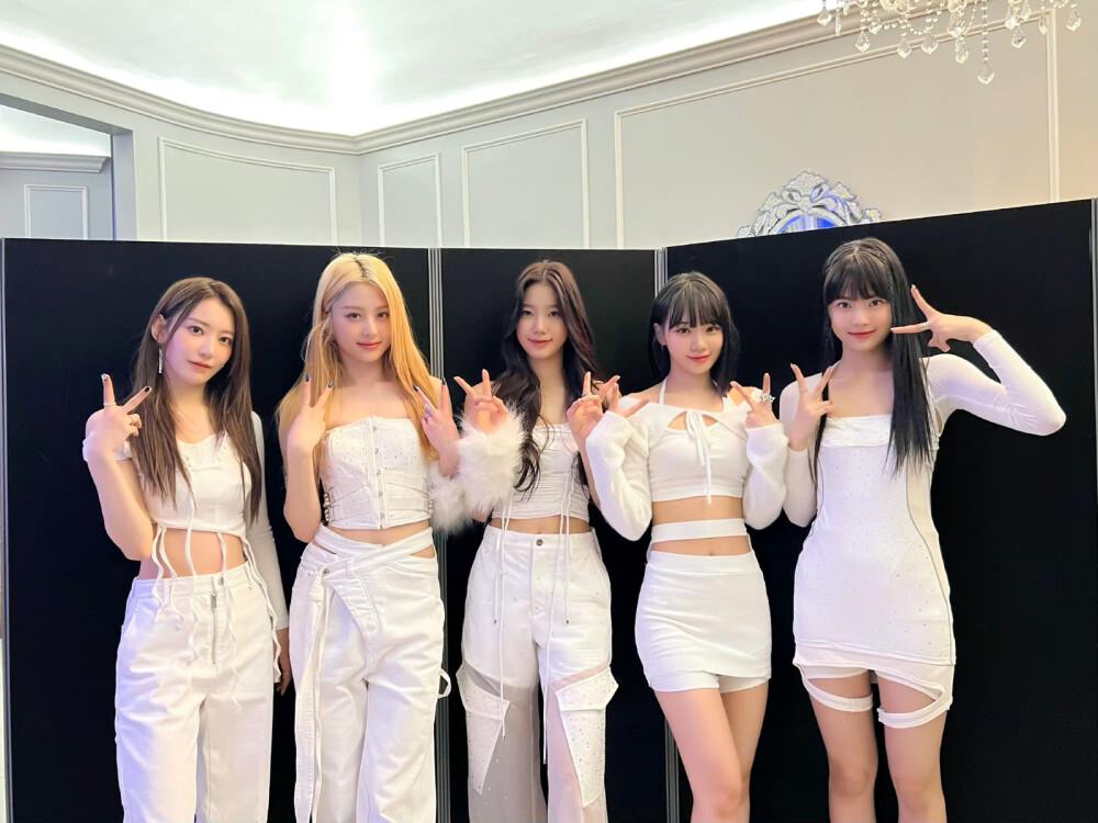 lesserafim - 高清图片，堆糖，美图壁纸兴趣社区