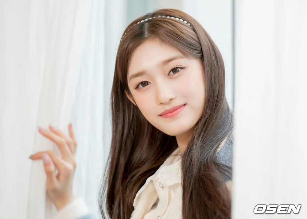 李瑞 Leeseo /图源见logo 侵删 - 高清图片，堆糖，美图壁纸兴趣社区