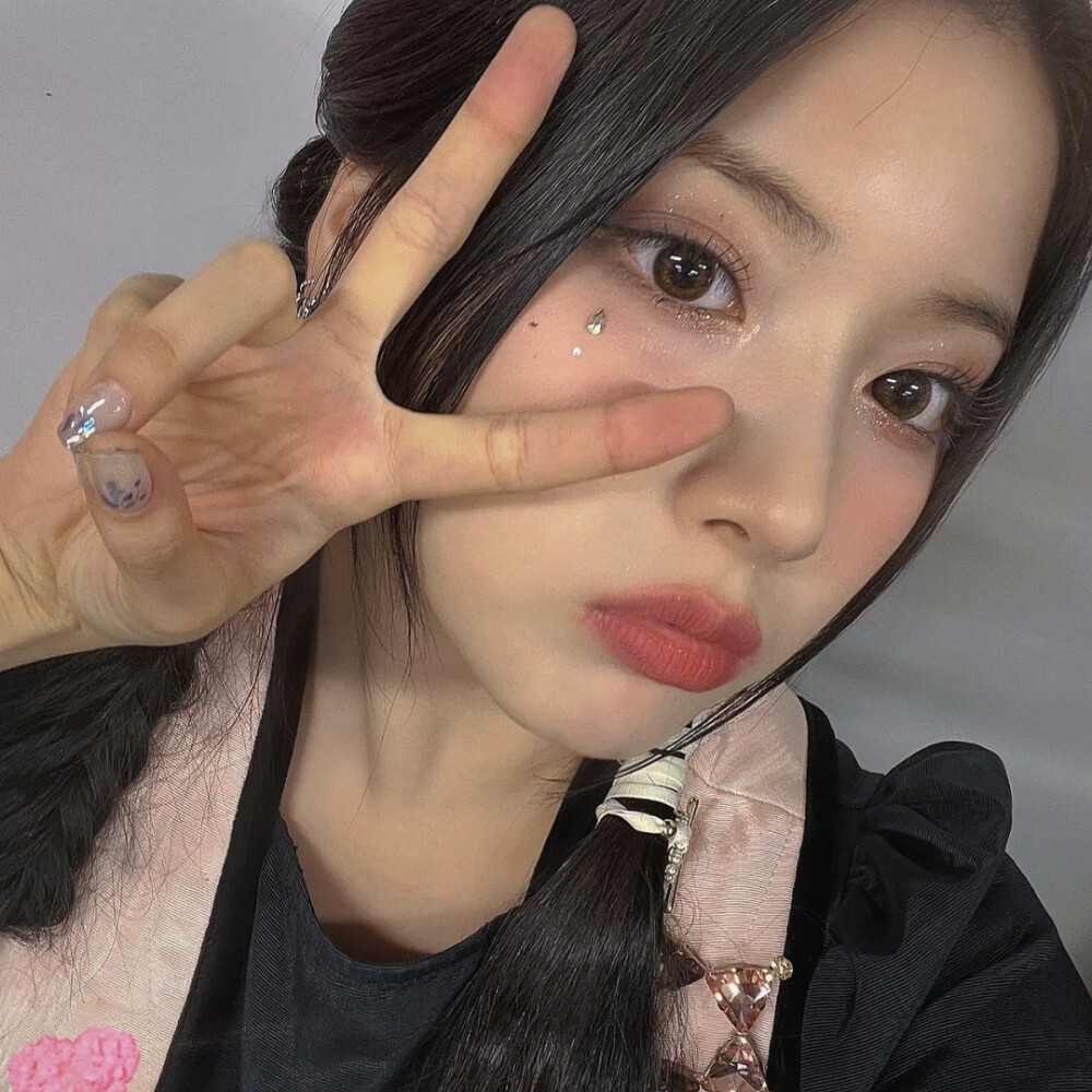 hold you body like this - 堆糖，美图壁纸兴趣社区