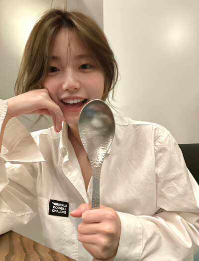 LUCY - 堆糖，美图壁纸兴趣社区