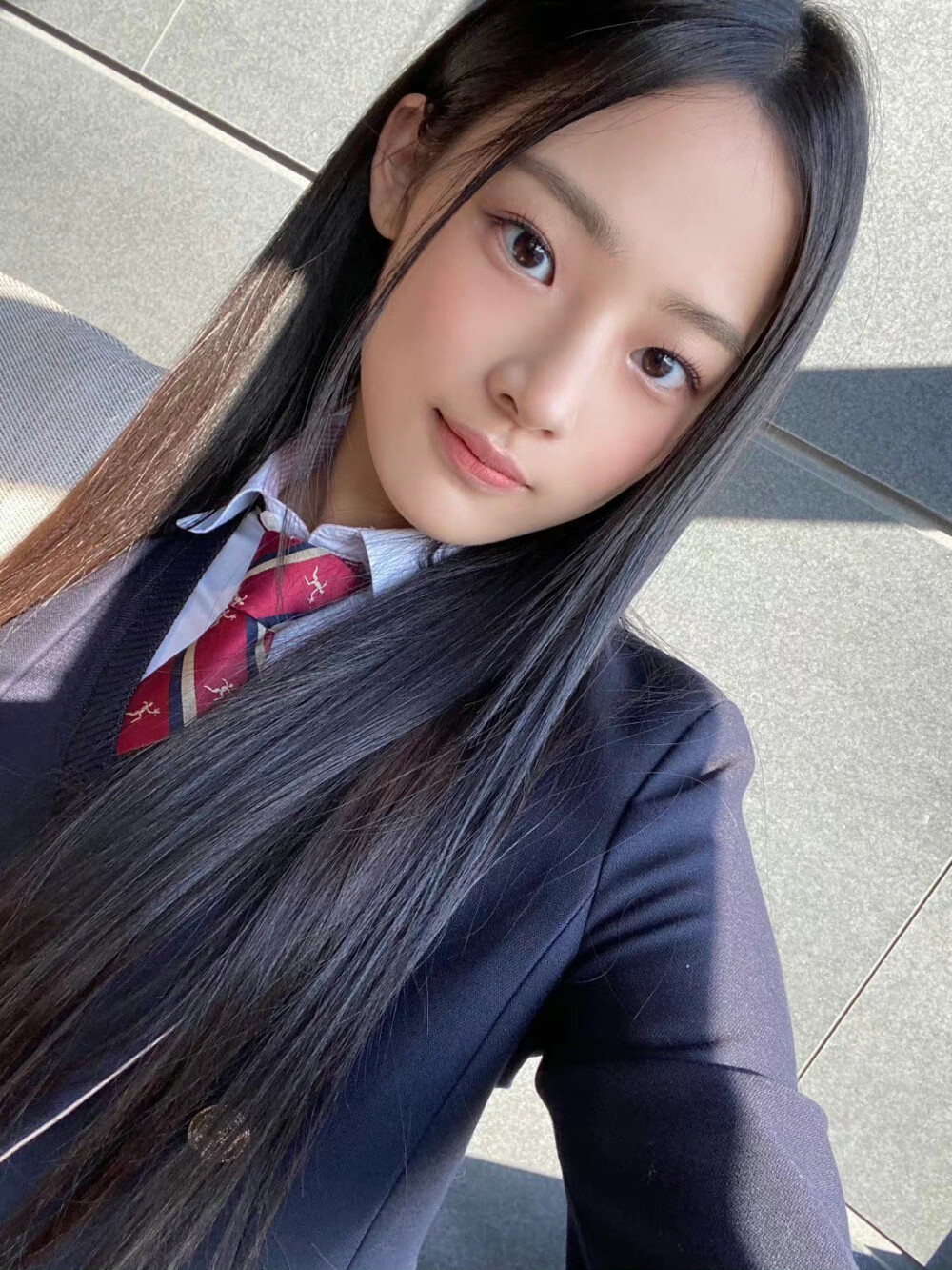 minji ©Logo侵删. - 高清图片，堆糖，美图壁纸兴趣社区