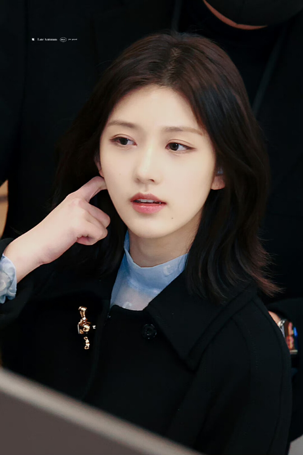 GAEUL 金秋天 ©Logo侵删. - 高清图片，堆糖，美图壁纸兴趣社区