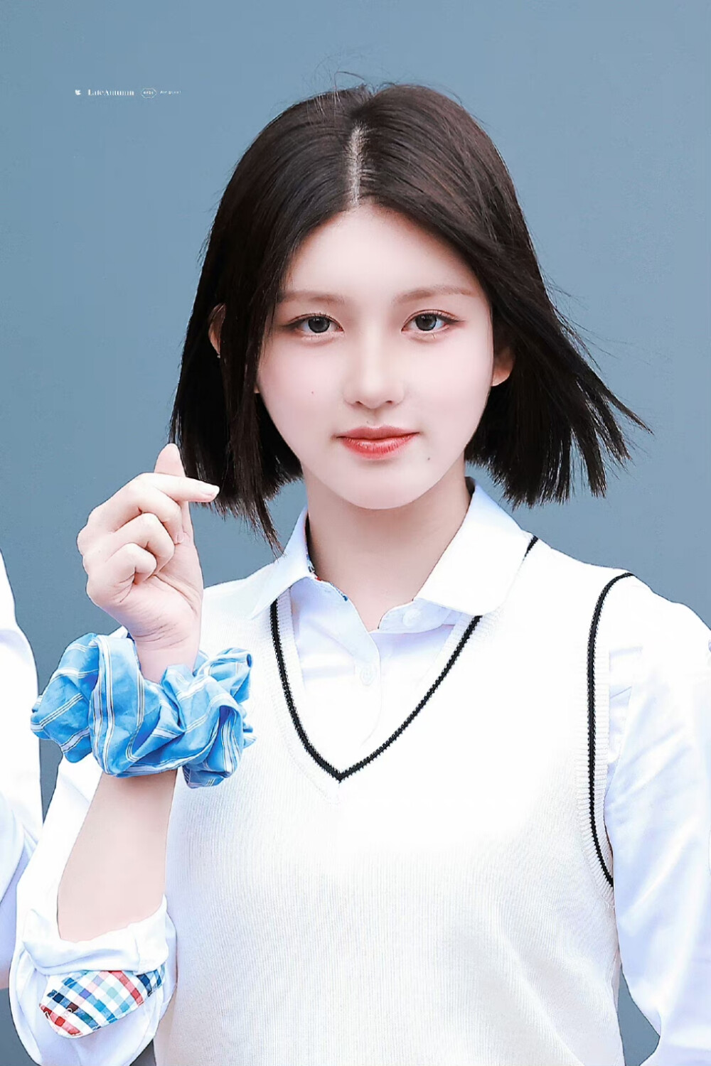 GAEUL 金秋天 ©Logo侵删. - 高清图片，堆糖，美图壁纸兴趣社区