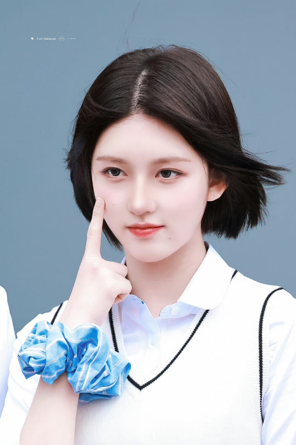 GAEUL 金秋天 ©Logo侵删. - 高清图片，堆糖，美图壁纸兴趣社区