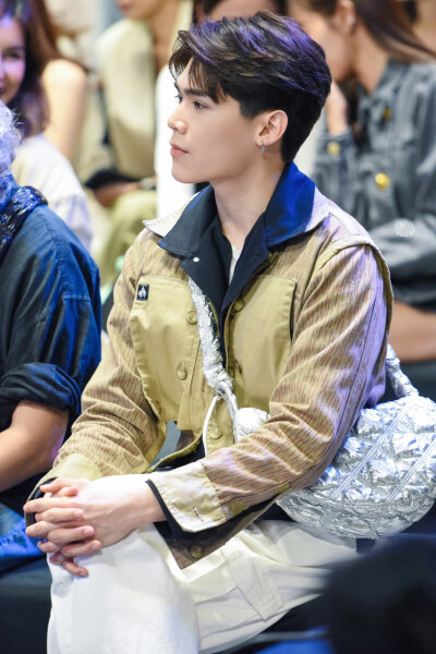 fortpeat 搬运自fortpeat中站官博（fortpea… - 堆糖，美图壁纸兴趣社区