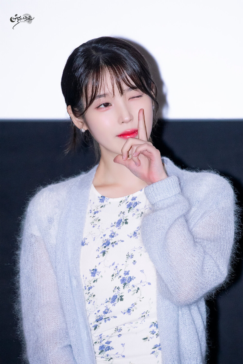 iu我老婆 图源来自微博 @onlyU-IU李知恩 5… - 高清图片，堆糖，美图壁纸兴趣社区