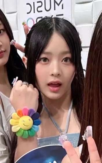 hanni - 高清图片，堆糖，美图壁纸兴趣社区