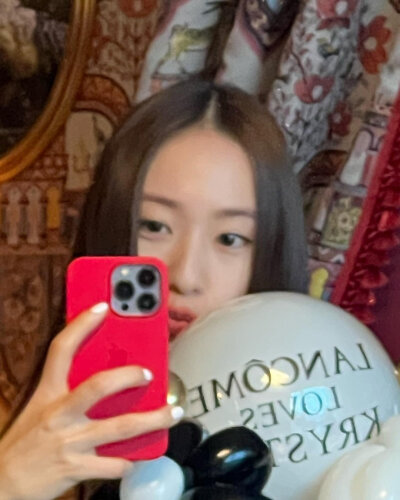 Krystal ins更新 - 高清图片，堆糖，美图壁纸兴趣社区