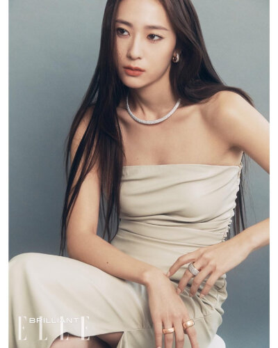 Krystal ins更新 - 高清图片，堆糖，美图壁纸兴趣社区