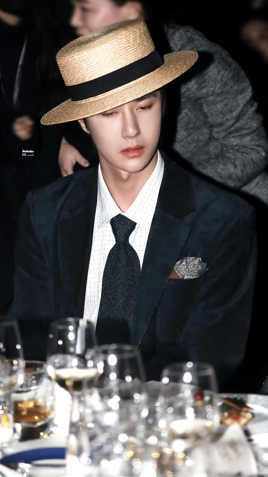 231207 智族GQMOTY年度人物盛典 是月亮在… - 高清图片，堆糖，美图壁纸兴趣社区