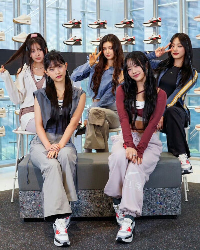 HANNI hanni 范玉欣 - 高清图片，堆糖，美图壁纸兴趣社区