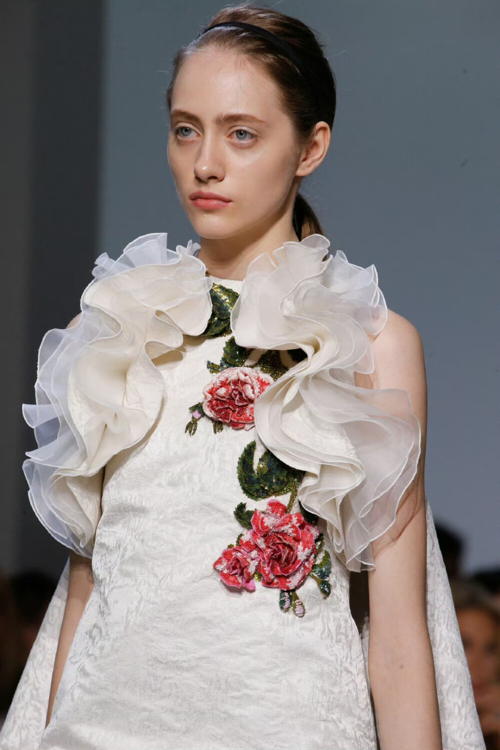 Giambattista Valli - 高清图片，堆糖，美图壁纸兴趣社区