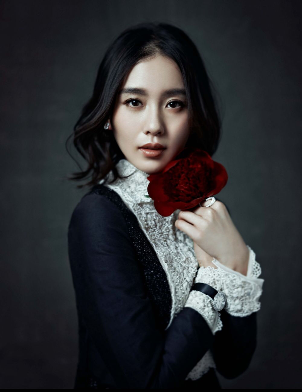 2014《iLOOK大视野》一月刊封面：刘诗诗 - 高清图片，堆糖，美图壁纸兴趣社区