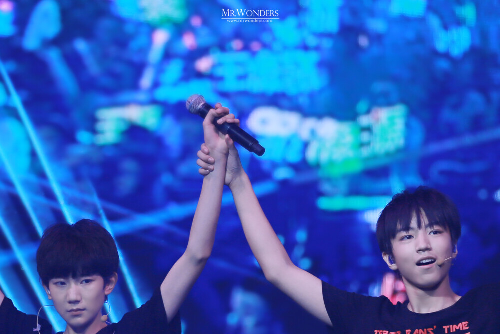 TFBOYS 王源 王俊凯 凯源 cr.logo - 高清图片，堆糖，美图壁纸兴趣社区