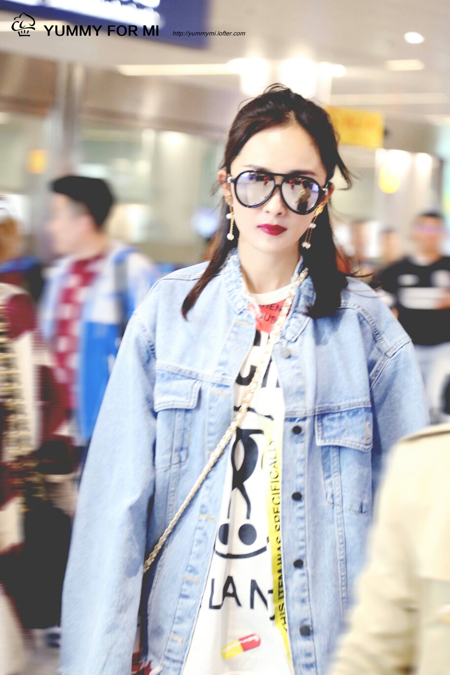 #杨幂# 161013 我莫名其妙的笑了，只正因想… - 堆糖，美图壁纸兴趣社区