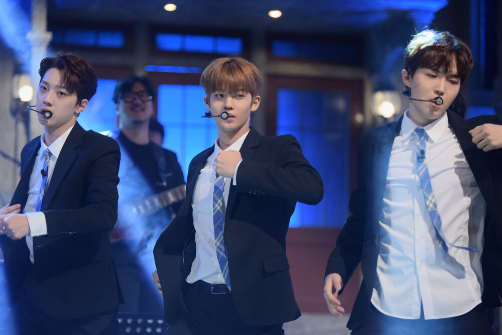 wannaone SNL - 堆糖，美图壁纸兴趣社区