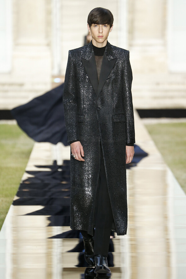 法国奢侈品牌 Givenchy 2018 秋冬高级定制 … - 高清图片，堆糖，美图壁纸兴趣社区