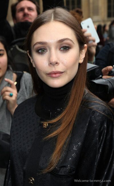 Elizabeth Olsen - 高清图片，堆糖，美图壁纸兴趣社区