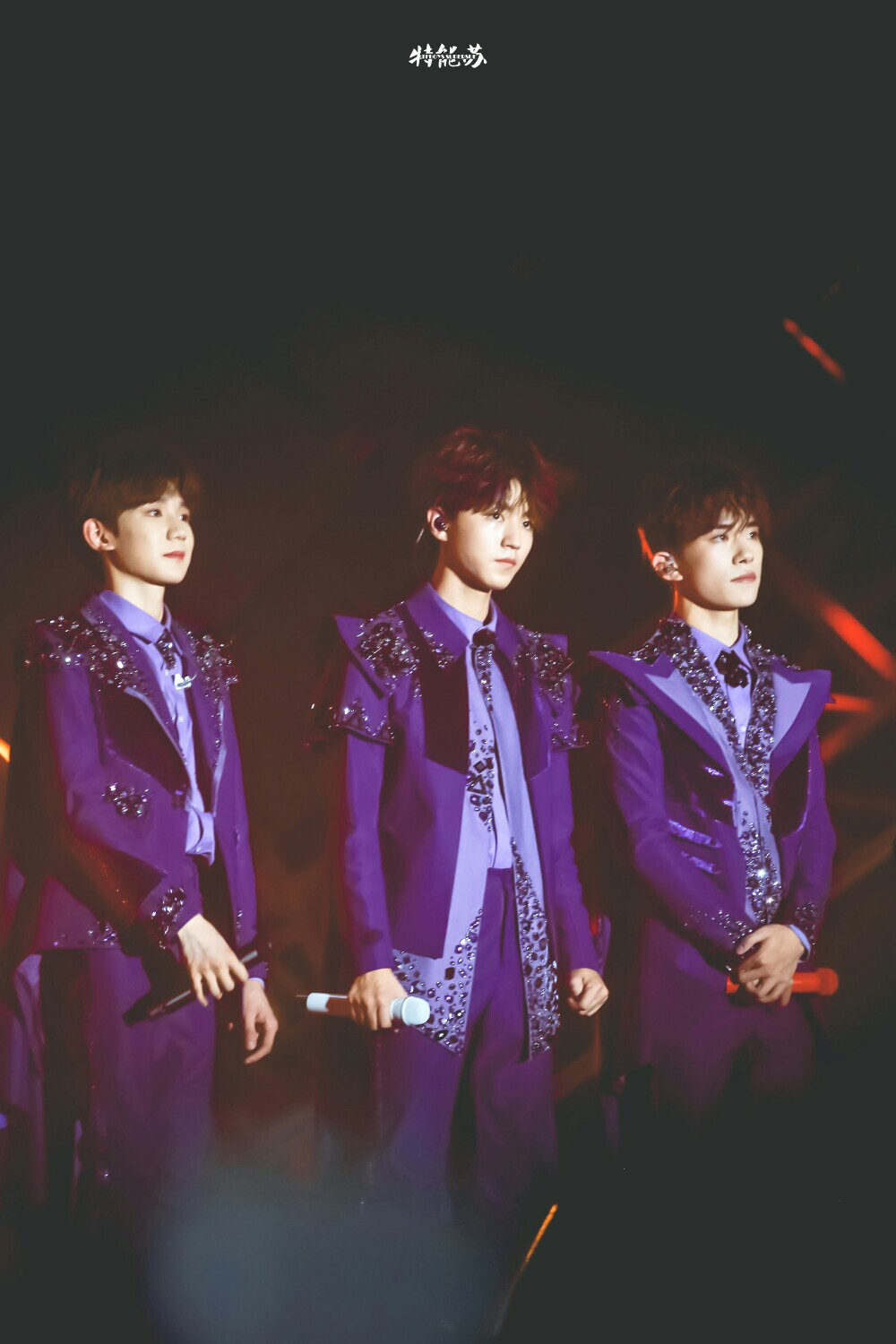 20180824TFBOYS五周年 开始想象 演唱会高清… - 高清图片，堆糖，美图壁纸兴趣社区