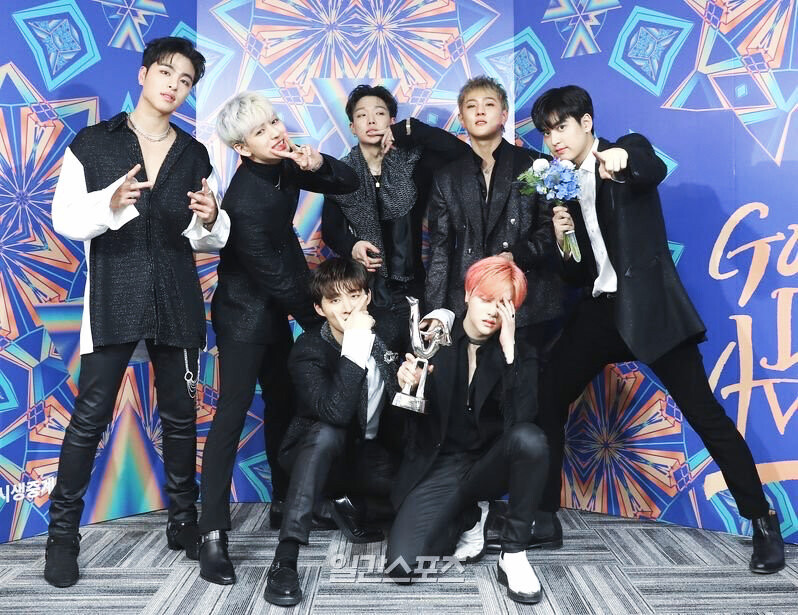 iKON #GOLDEN DISC AWARDS #DIGITAL SONG O… - 高清图片，堆糖，美图壁纸兴趣社区